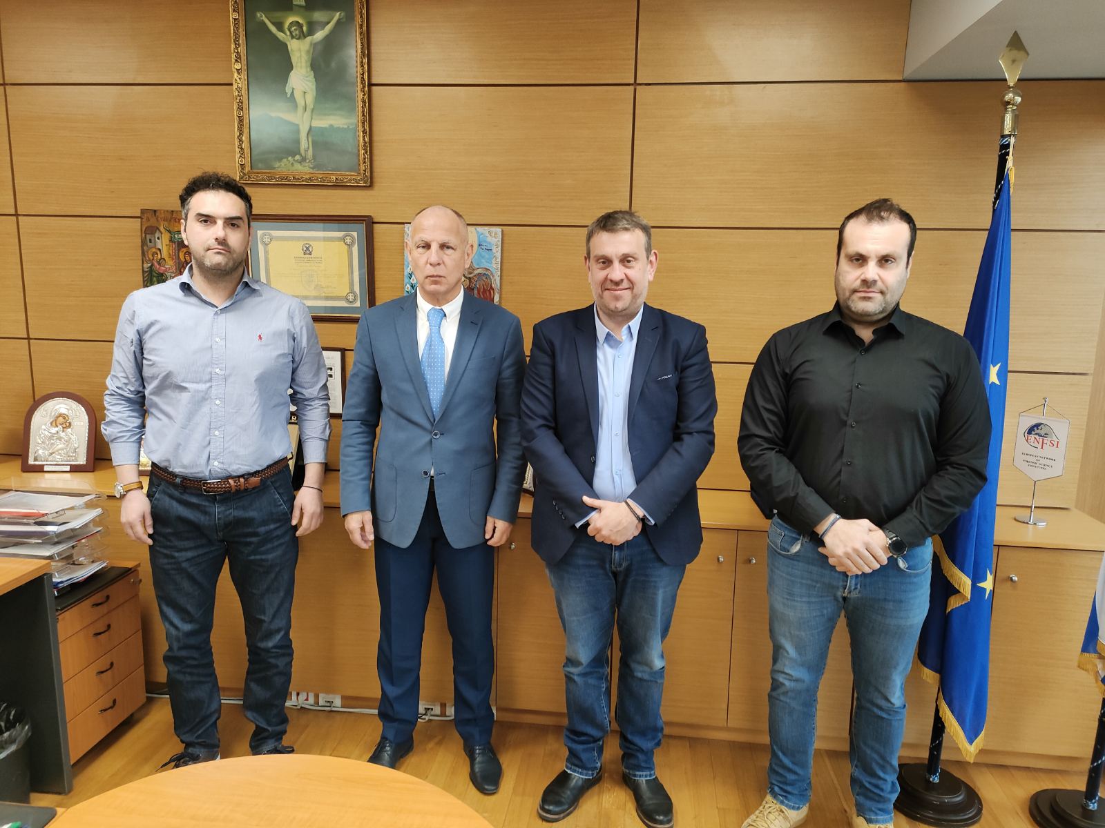 Συνάντηση Ε.ΑΣ.Υ.Α με το Διευθυντή της Δ.Ε.Ε. - Ε.ΑΣ.Υ.Α.